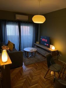 Dpto cómodo y cálido en el corazón de Almagro, Buenos Aires ...