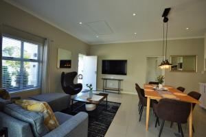 Montbleu 3 Bed 3 Bath House in residential security Estate ...