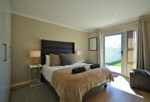 Montbleu 3 Bed 3 Bath House in residential security Estate ...
