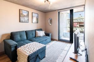 HOM I Providencia I Metro Sta Isabel I Plaza Italia GB304, Santiago ...