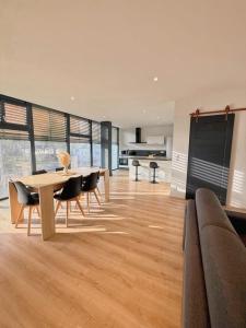 Grand Square -5 min from train station & center, La Rochelle (tarifs ...