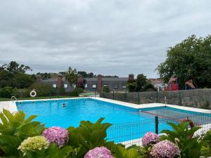 Cisneros Family House Garden Pool & Kids Area, Miengo (prețuri ...