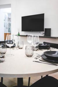 AM-Spezia Hospital area, 2 stops from the Center, ट्यूरिन की (2026 के ...