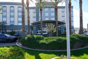 Holiday Inn & Suites Phoenix Airport by IHG, Phoenix (updated prices 2026)