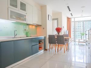 Orange Apartment - Luxury Apartments in Landmark 81 Area, Ho Chi Minh ...