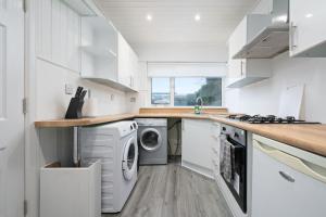 2BR Sleeps 6 with Parking Near Linlithgow Palace, Linlithgow (prezzi ...