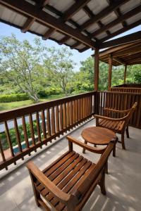 Royal Tulip Springhill Resort Villa Kunyit 12, Jimbaran (prezzi ...