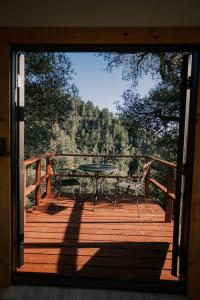 Tiny Home Above the Clouds Pacific Views, Pauma Valley (precios ...