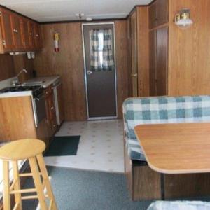 Houseboat - Tiny House on Water - Adventure Floating Lake - HB03 ...