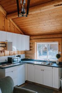 The Lodge at Panther River, Bergen (updated prices 2026)