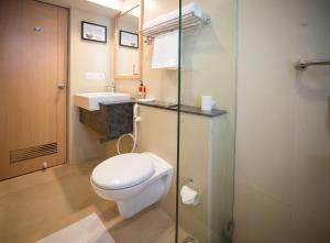 Red Fox by Lemon Tree Hotels, Tiruchirappalli Trichy, Tiruchirappalli ...