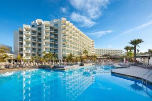 Alexandre Troya, Playa de las Americas (updated prices 2026)
