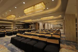 Chinmay Hotels & Resorts, Lucknow (updated prices 2026)