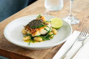 Beach House Hotel, Seahouses (updated prices 2026)