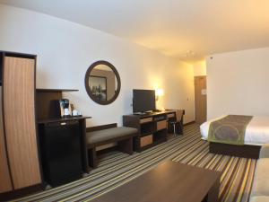 Super 8 by Wyndham Kenora, Kenora (updated prices 2025)