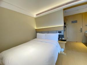 JI Hotel Hangzhou South Song Imperial Street, Ханчжоу (актуальные цены ...