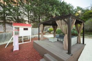 Wildlife Sanctuary Pool Game Room Forest Retreat, Lysterfield (updated ...