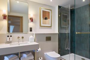 The Derby London City, Curio Collection By Hilton, London (updated ...