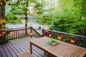 Designer A-Frame Forest Hot Tub Fire Pit, Skykomish (updated prices 2026)