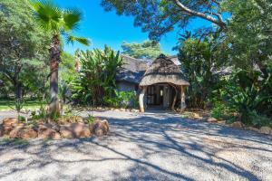 Mziki Safari Lodge, Vaalkop Dam (updated prices 2026)