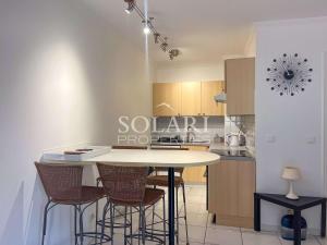Terrace with sea view air conditioning garage beaches & shops, Théoule ...