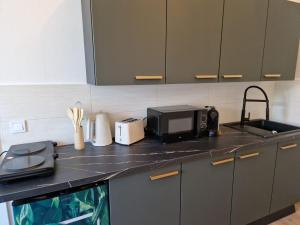 Grazioso Apartment - Central Station -Parking option -Free bike, Graz ...