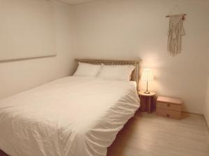 Cozy Family House near Nampo station, Parking Available, Yeongdo ...
