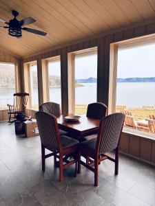 Asby Bay Ocean Front Cottage, White Point (uppdaterade priser för 2026)