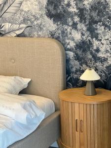 Luxury Boutique Apart-Cinema Room-Panoramic View ยาช (ราคาอัปเดตปี 2026)