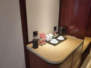 Landison Grand World Hotel Dongyang Garden Hotel, Longfengshan (tarifs ...