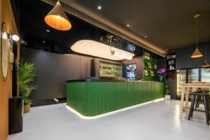 MOTRI Hotel - Shenzhen Coast City Science Park Houhai Subway Station ...