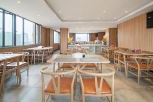 Lavande Hotel Nanchang Bayi Square Metro Station, Nanchang (precios ...