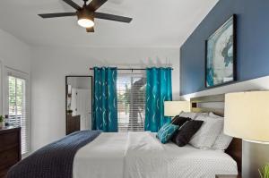 Walk to TPC Scottsdale I Luxury 2BR I Golf Suite, Scottsdale (updated ...
