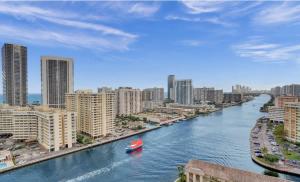 Ocean & Canal View Condo Resort Amenities 1905, Golden Isles (prezzi ...
