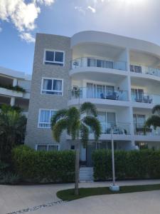 Spacious 2 Bedroom, 2 Bath Condo with Poolside View, Punta Cana (tarifs ...