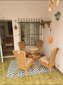 Águila Beach Bungalow with Garden & Pool, San Bartolomé (tarifs ...