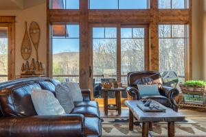 Little Cubs Cabin at Eagles Nest, Banner Elk (prezzi aggiornati per il ...