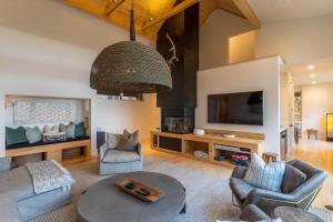 The Four One Two Lodge at Eagles Nest, Banner Elk (prețuri actualizate ...