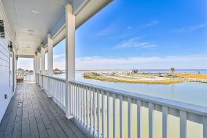 Treasure Island Beach Getaway-Ocean & Island Vibes, Фрипорт (актуальные ...