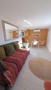 Logement aux portes des calanques de Cassis et la Ciotat, Roquefort-la ...