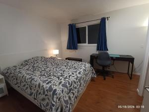Whole Unit 4 Bedroom house Full privacy near to Downtown and airport，卡尔 ...