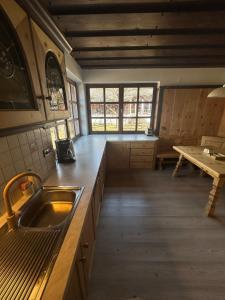 Traditional cozy mountain house with view and garden, Sankt Mihael im ...