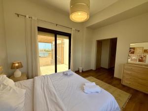 Tropical 3BR Villa-Free Pool & Lagoon Access At ElGouna, Hurghada ...