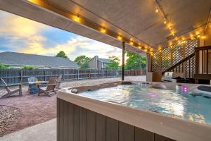 Briargate Basecamp - Hot Tub, Game Room, and Pet Friendly, Colorade ...