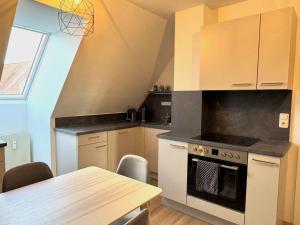 Green Horizon - Luxury Design & Free Parking by HERO HOMES, Grac ...