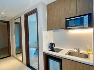 Cozy beach view studio in the heart of Nha Trang, Nha Trang ...