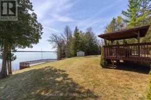 Perfect Paradise on Varty Lake, Fish, Enjoy Views, Yarker (updated ...