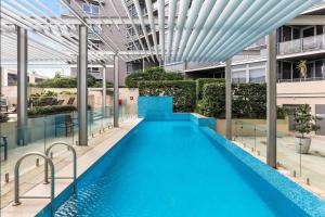 1BR Harbourside Apartment Barangaroo with Parking, Pool, Gym & Sauna ...