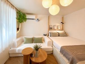 NEW OPEN Quiet Private Stay near Jamsil, COEX & Lotte Tower Hotel ...