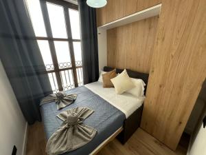 Modern apartment in the heart of Ciutat Vella, Valencia (updated prices ...